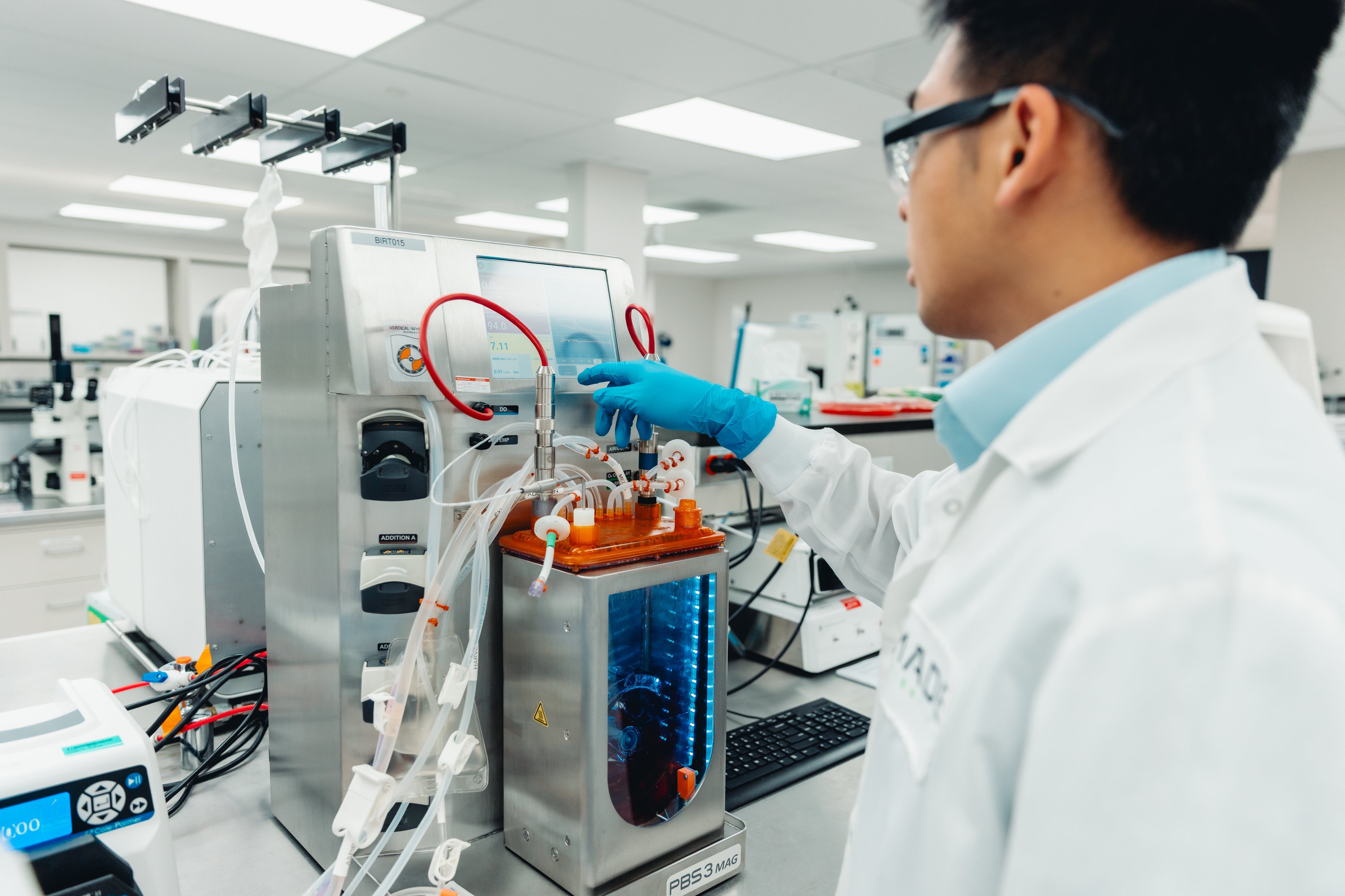 GMP Cell Therapy Manufacturing | Clinical to Commercial | Made Scientific